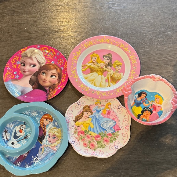 Dining | Vintage Disney Princess Kids Plates Set Of 5 | Poshmark